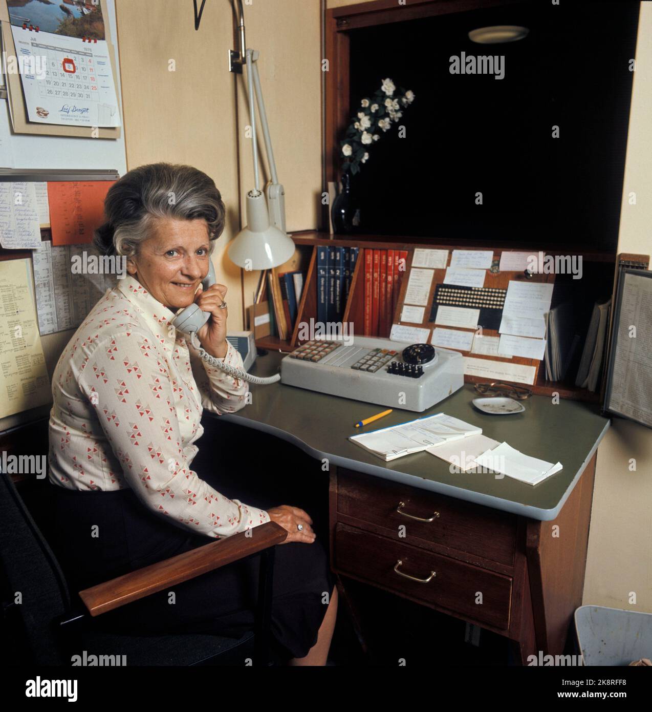 1976 the switchboard at ntb hi-res stock photography and images - Alamy