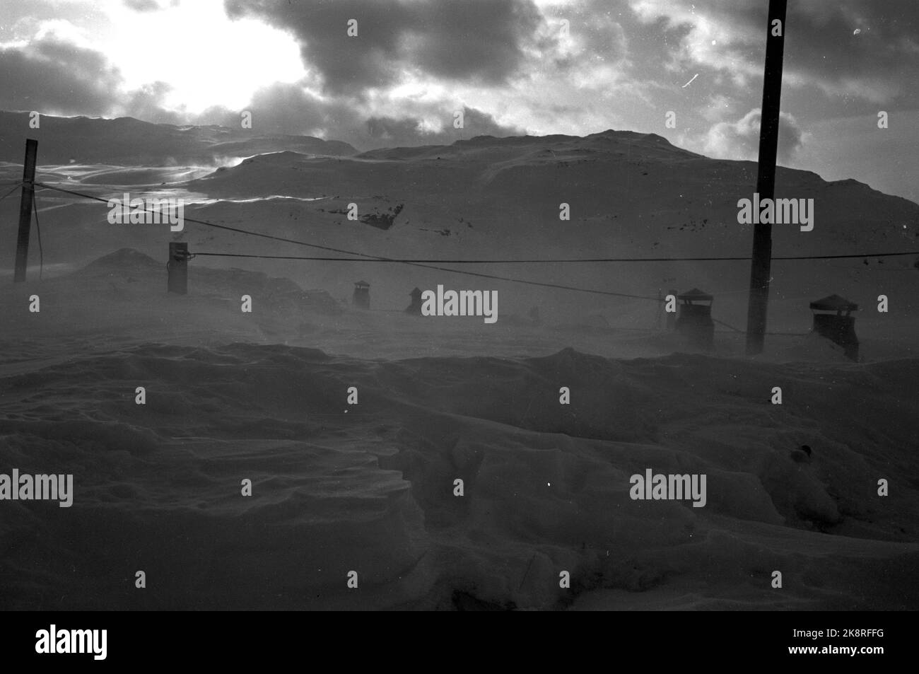 Snow can seen on hi-res stock photography and images - Alamy