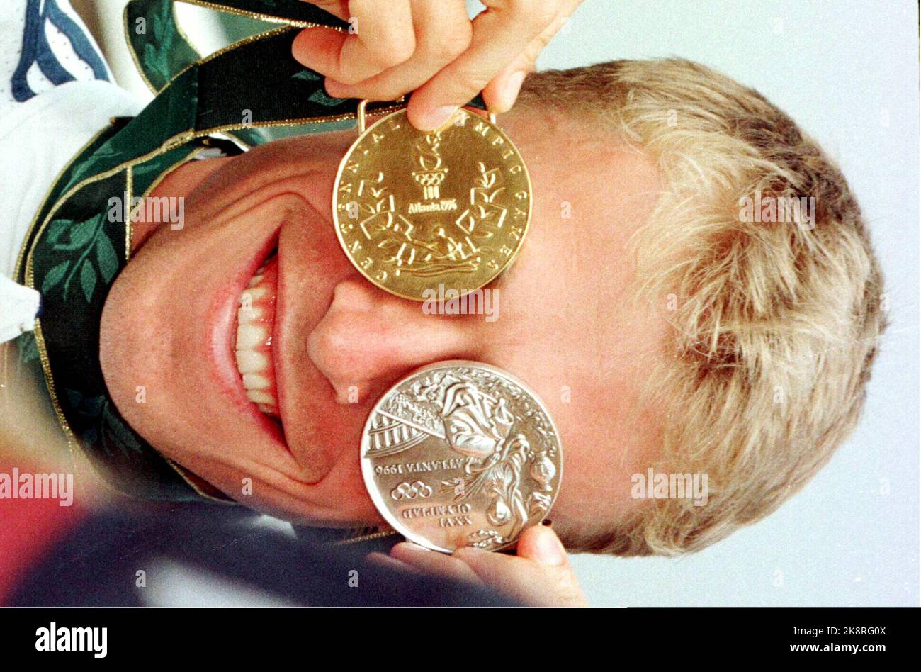 Erik johansen ntb medals paddling olympics alone hi-res stock ...
