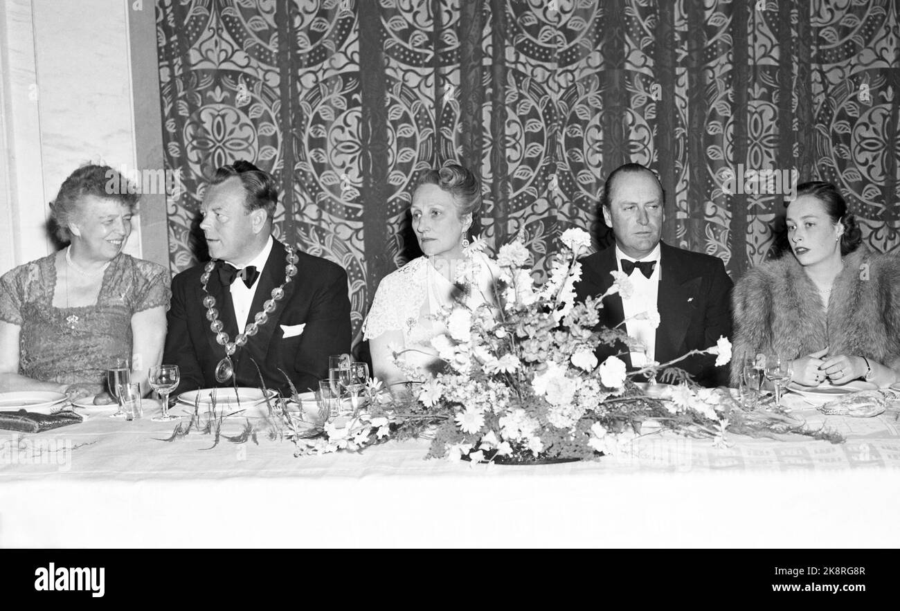 Oslo 19500607. Eleanor Roosevelt is in Oslo to unveil the statue of her ...