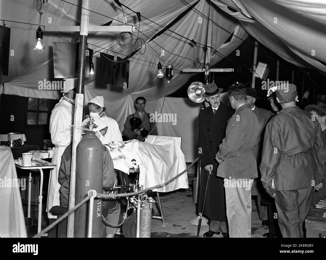 Oslo 19530912 Norwegian field hospitals that will be inspected to South ...