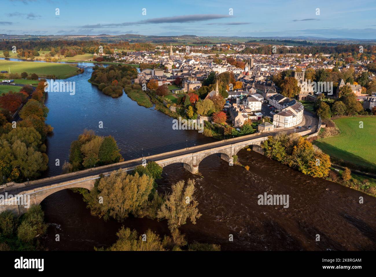 Kelso Bridge or Rennie's Bridge which spans across the River Tweed at ...