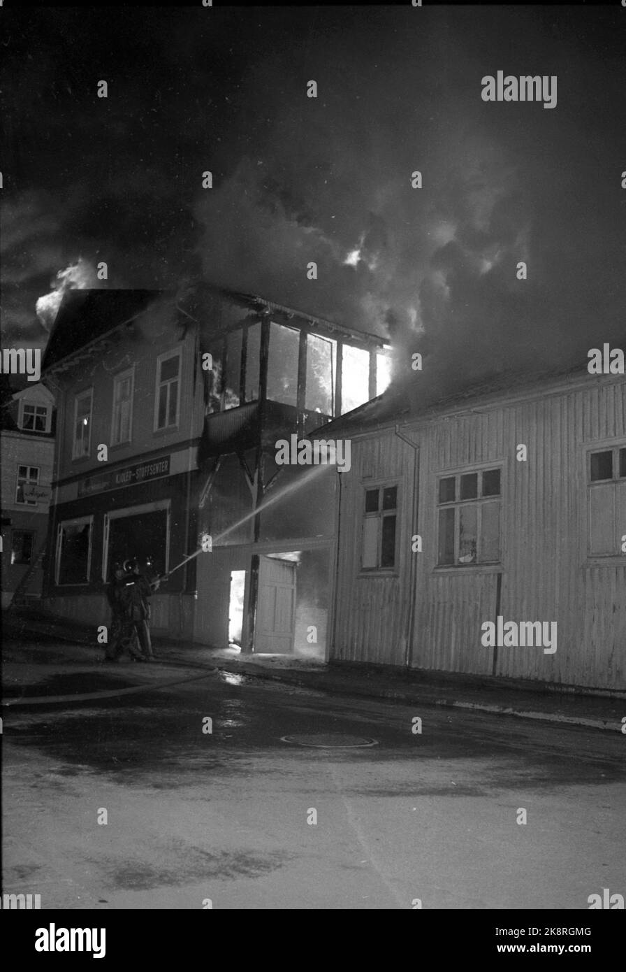 Gjøvik 19740422. Major fire in the center of Gjøvik. The wooden yard is ...