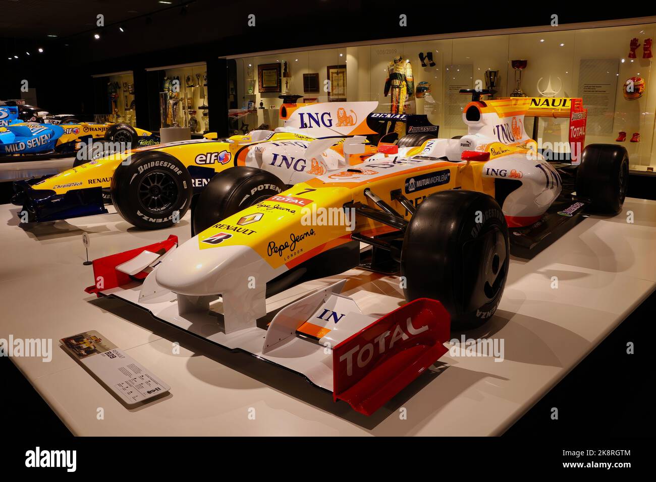 Fernando Alonso's 2009 Renault R29 and 2008 R28 Formula 1 cars on ...