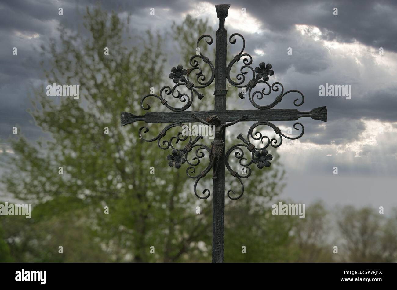 Iron cross fence decorative metal hi-res stock photography and images ...