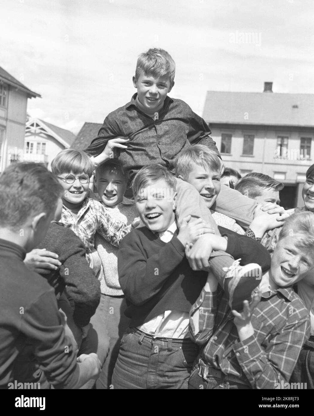SKIEN 1963: Actor Ole Enger "Stompa" is new in stompa film. In Skien ...