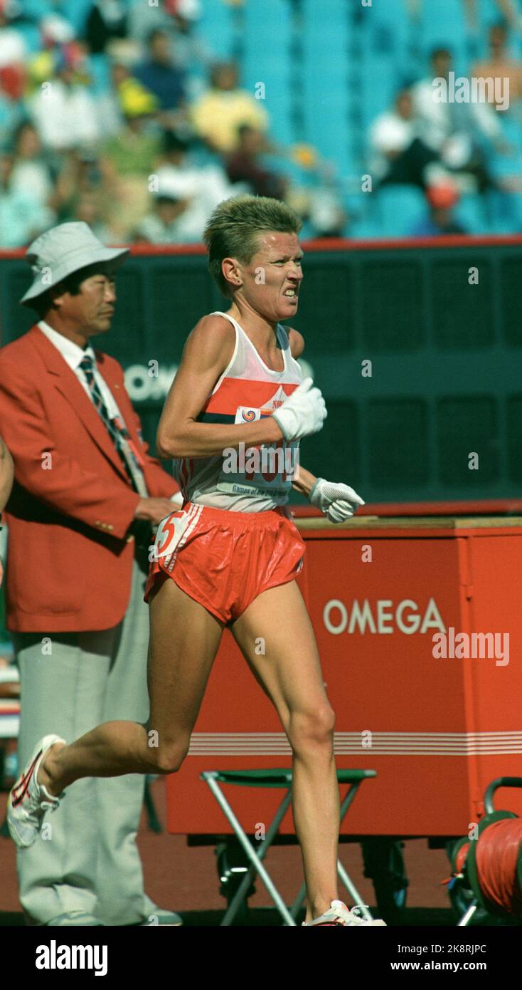 Ingrid kristiansen hi-res stock photography and images - Alamy