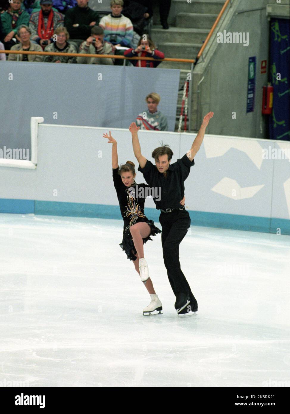 Hans brox ntb figure skating full figure olympics action hi-res stock ...