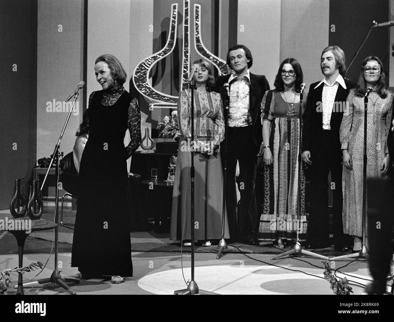 Oslo March 15, 1975. Spellemannpris. Rigmor Lange received the prize ...