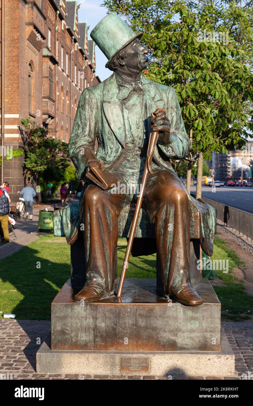 The Hans Christian Andersen statue in City Hall square in Copenhagen ...