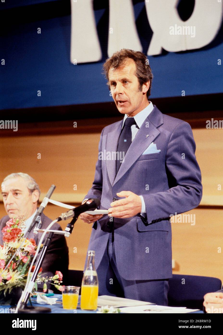 Oslo 19790316 Party chairman Erling Norvik on the pulpit during Høyre's ...