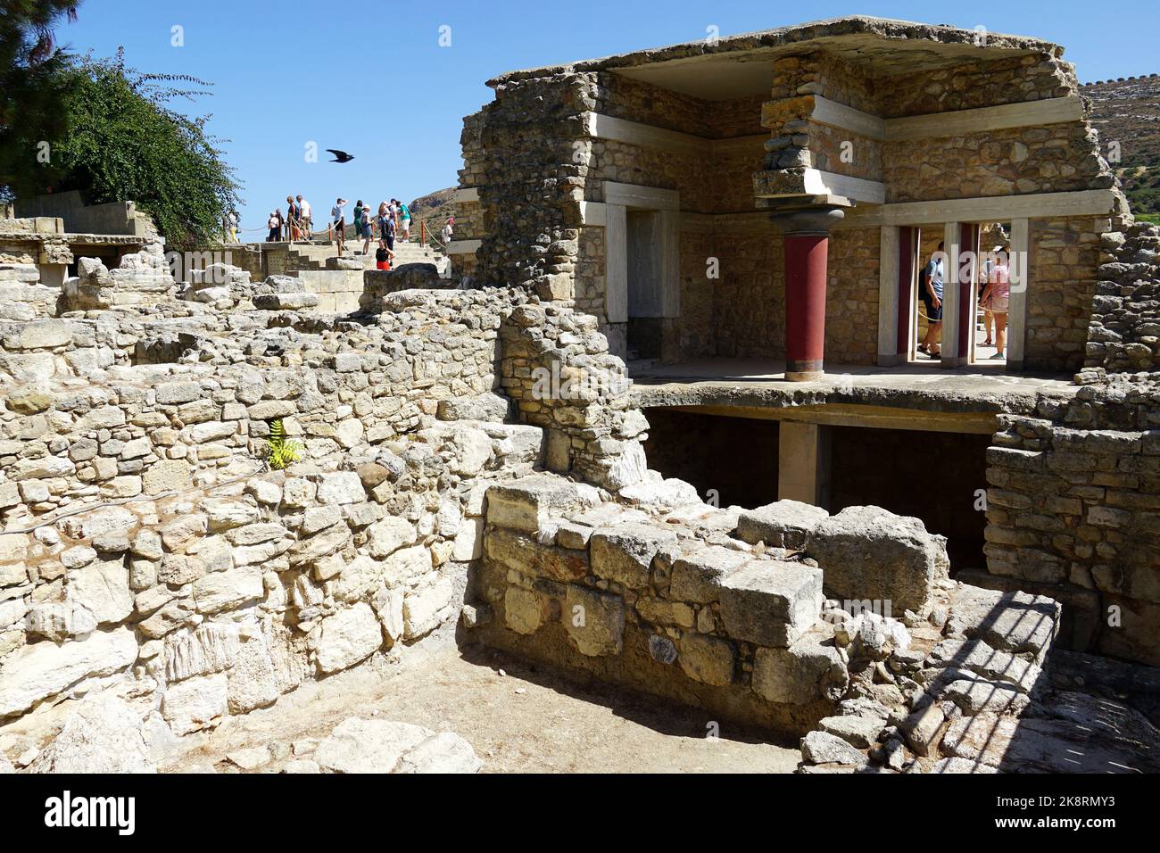 Knossos, Bronze Age archaeological site, Europe's oldest city, Crete ...