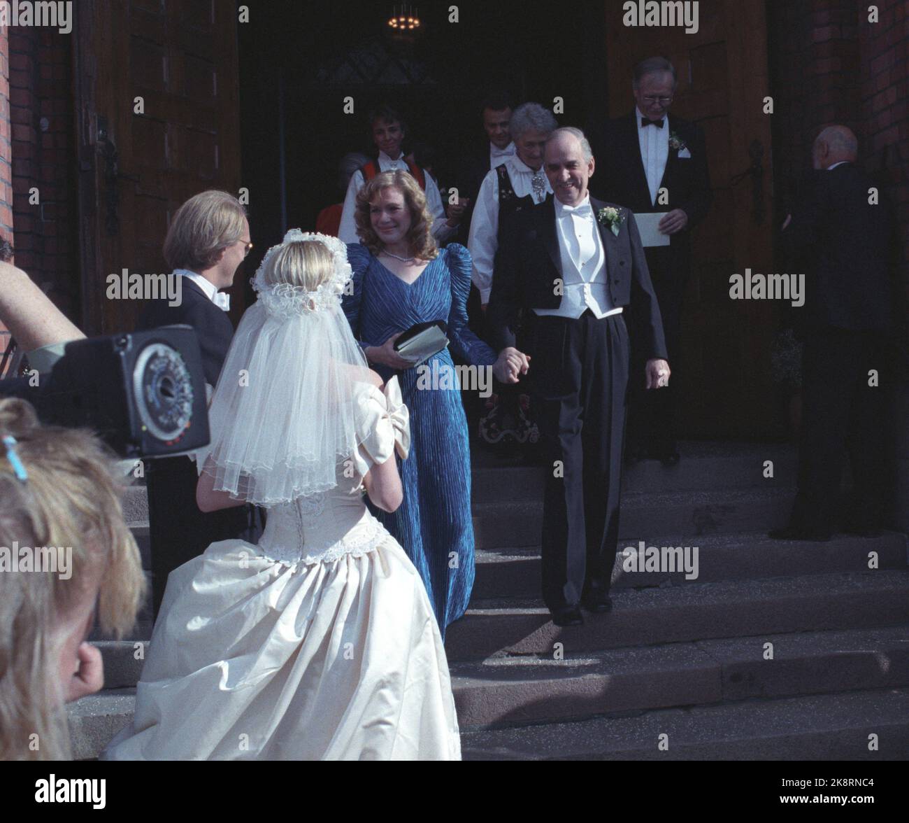 Oslo 19890827. Ingmar Bergman and Liv Ullmann on the church stairs ...