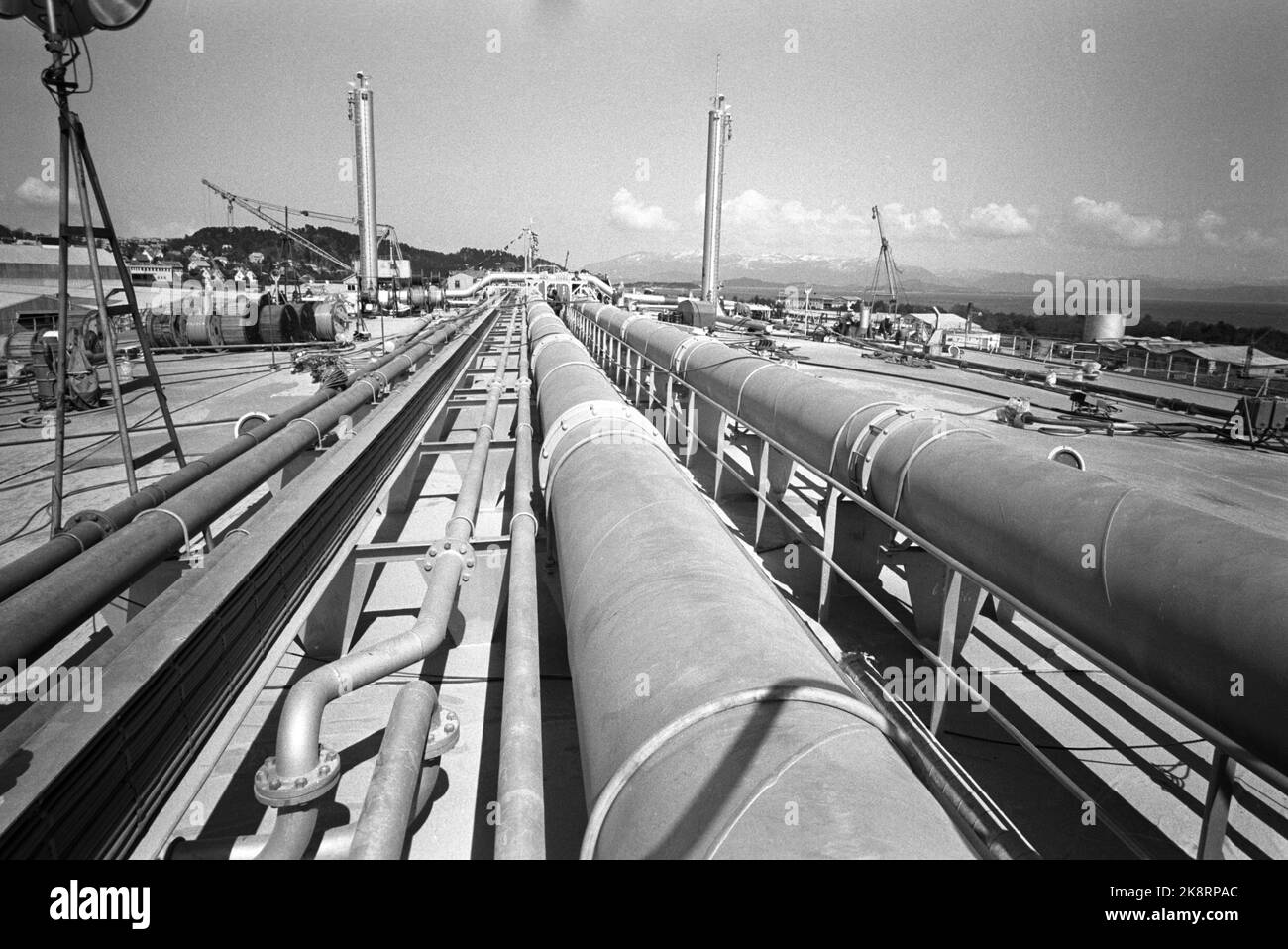 May 1969 the tank boat hi-res stock photography and images - Alamy