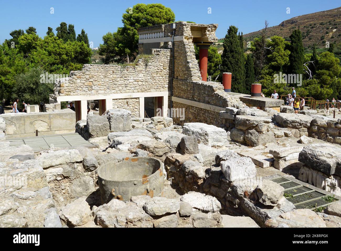 Knossos, Bronze Age archaeological site, Europe's oldest city, Crete ...