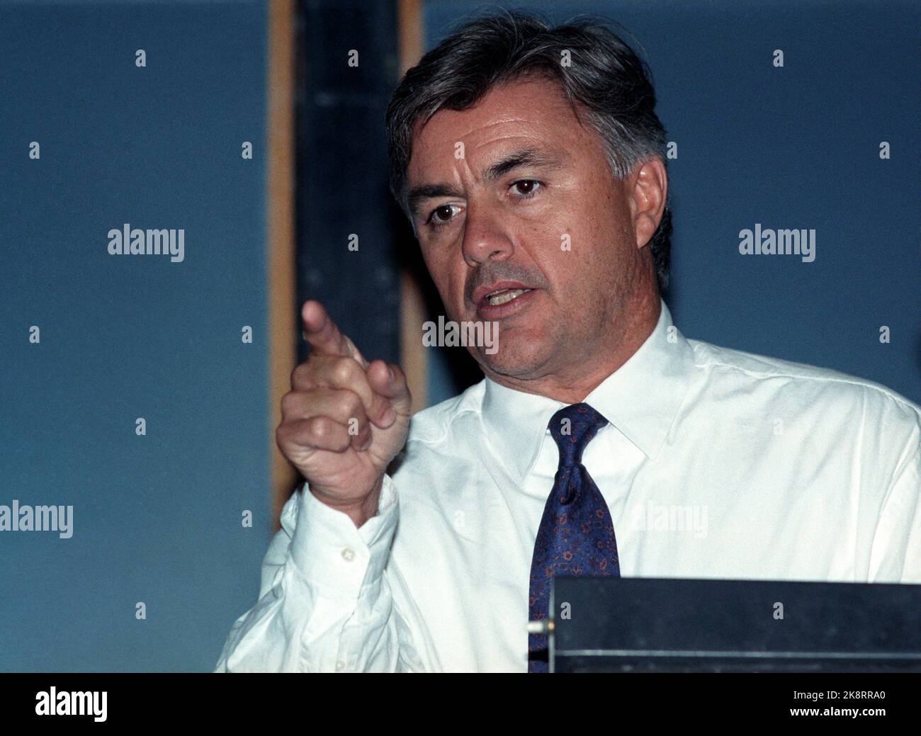 Oslo 19890929 author john irving hi-res stock photography and images ...