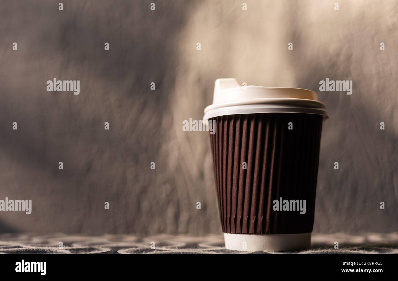 Paper coffee cup in coffee shop Stock Photo - Alamy
