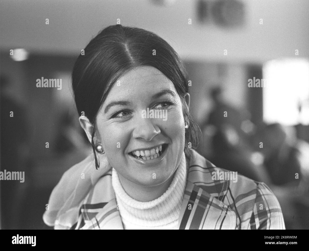 Current ntb happiness alone hi-res stock photography and images - Alamy