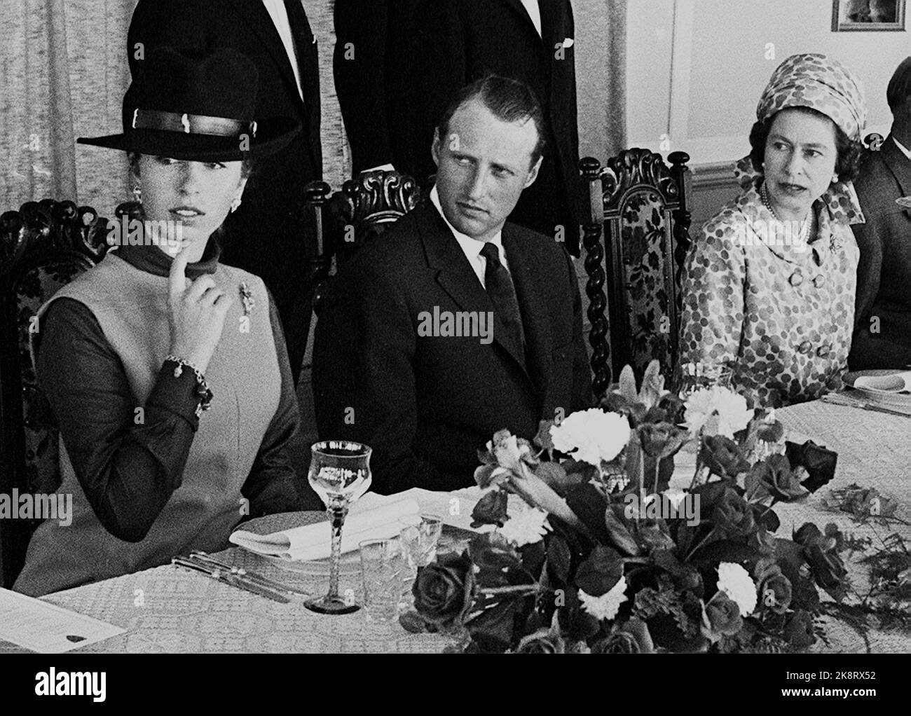 Bergen 19690808. Queen Elizabeth visiting Norway with the family. Here ...