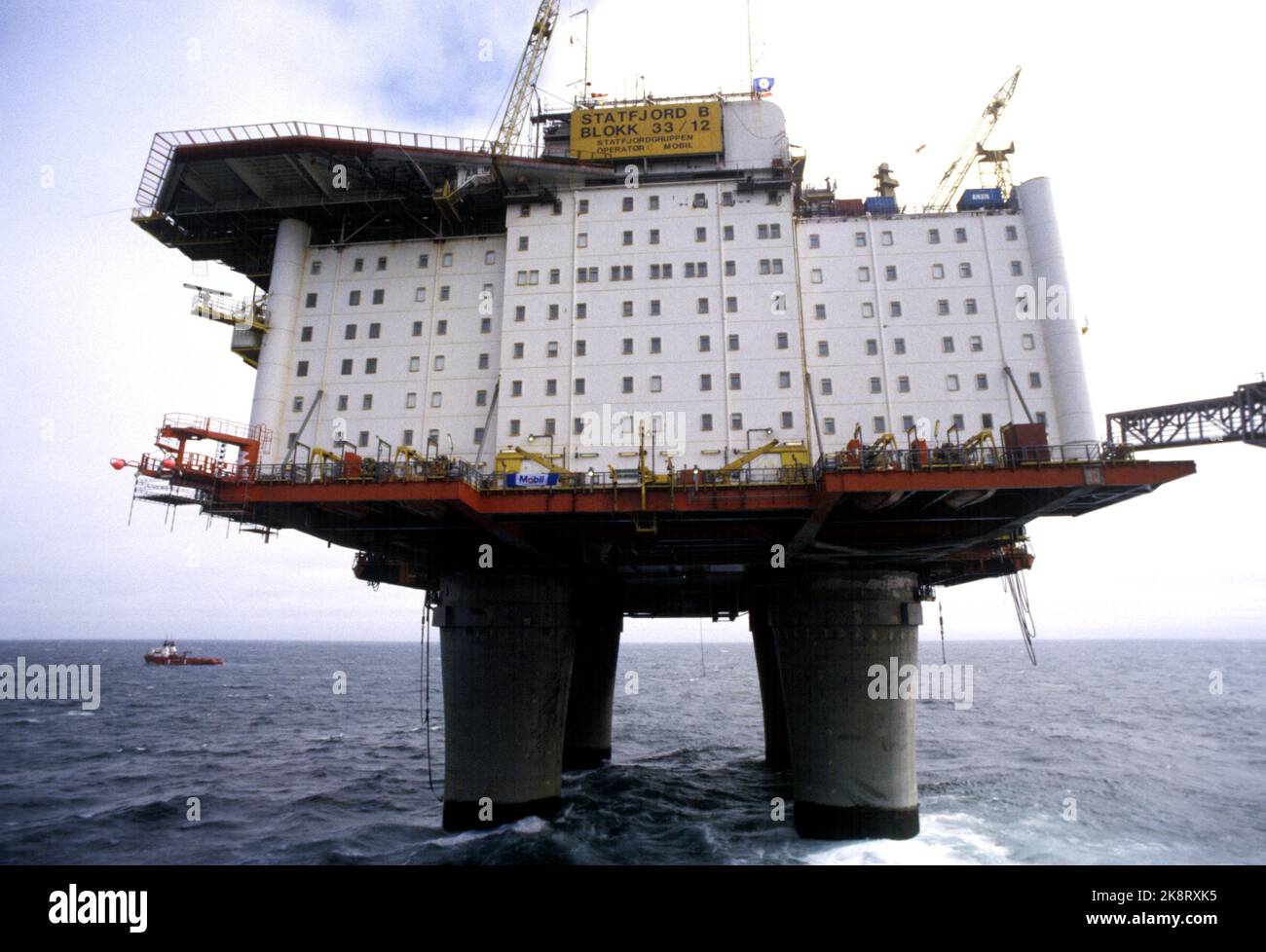 Statfjord b hi-res stock photography and images - Alamy