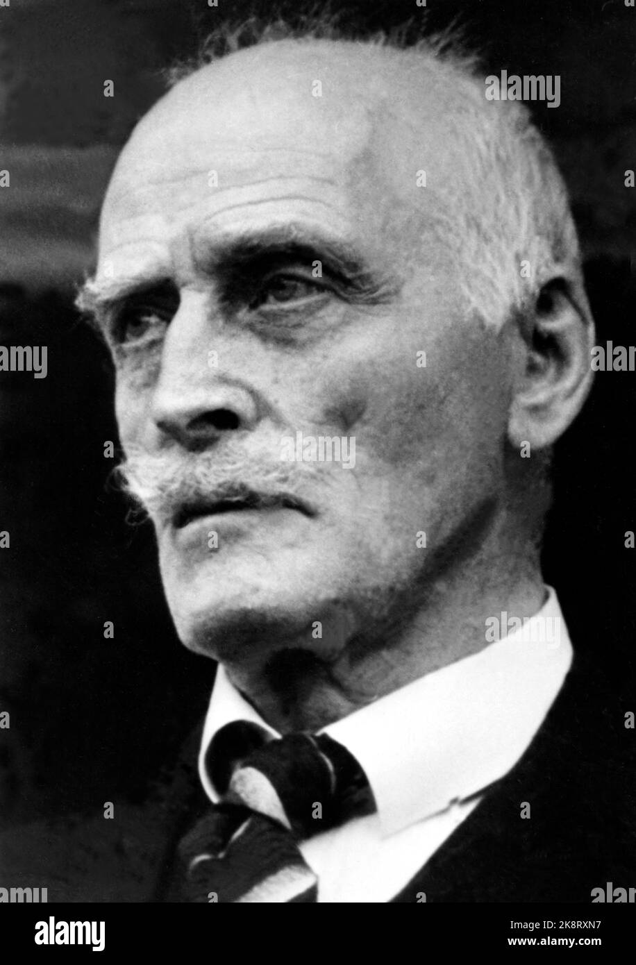 Portrait knut hamsun hi-res stock photography and images - Alamy
