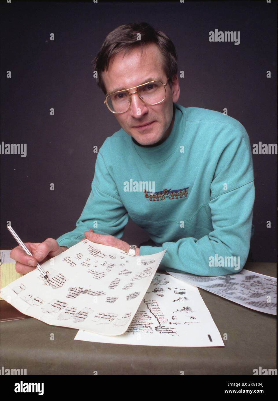 Researcher of the dead sea scrolls hi-res stock photography and images ...