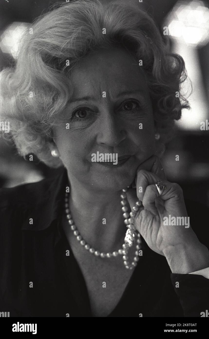 Oslo 19840928 actor wenche foss hi-res stock photography and images - Alamy