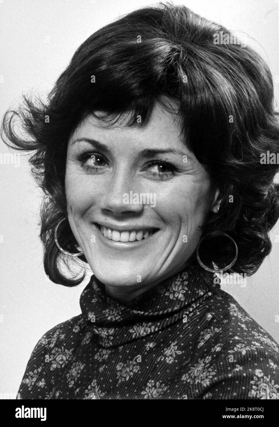 Oslo 19750217 actor and songs solfrid heier hi-res stock photography ...