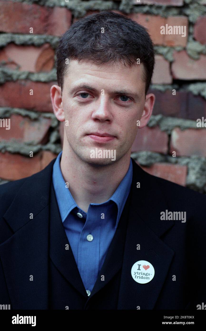 1997 comedian are kalvo with a new book photo hi-res stock photography ...