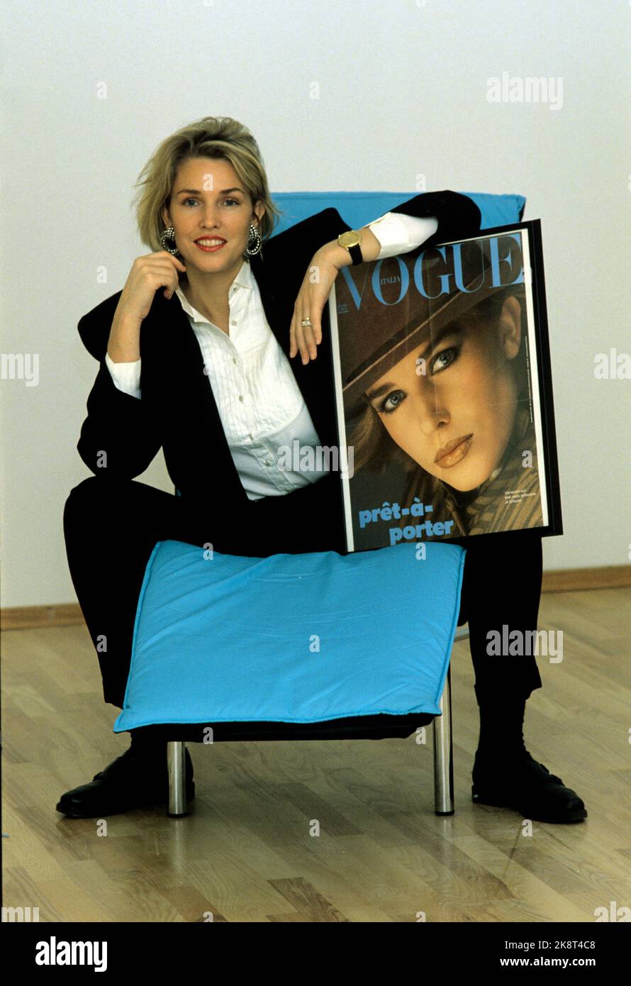 From fashion magazine hi-res stock photography and images - Alamy