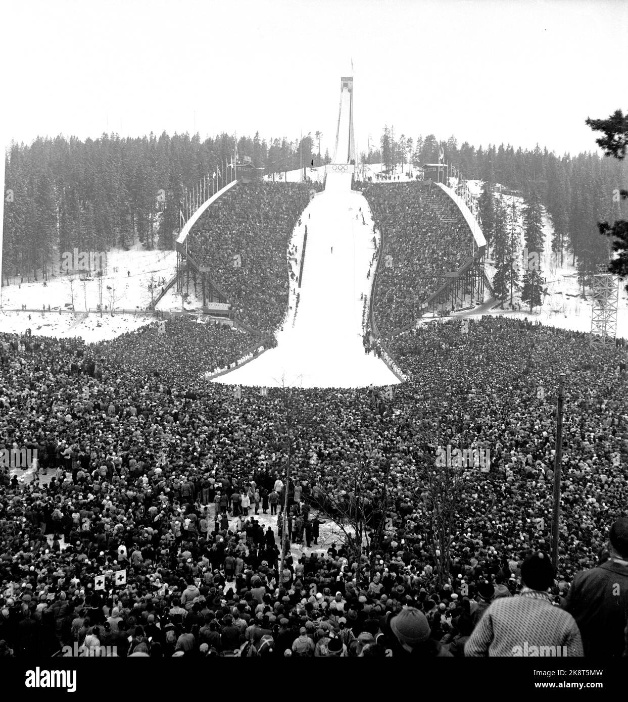 Current ntb spectators jumping hills olympics ski jump crowd hi-res ...