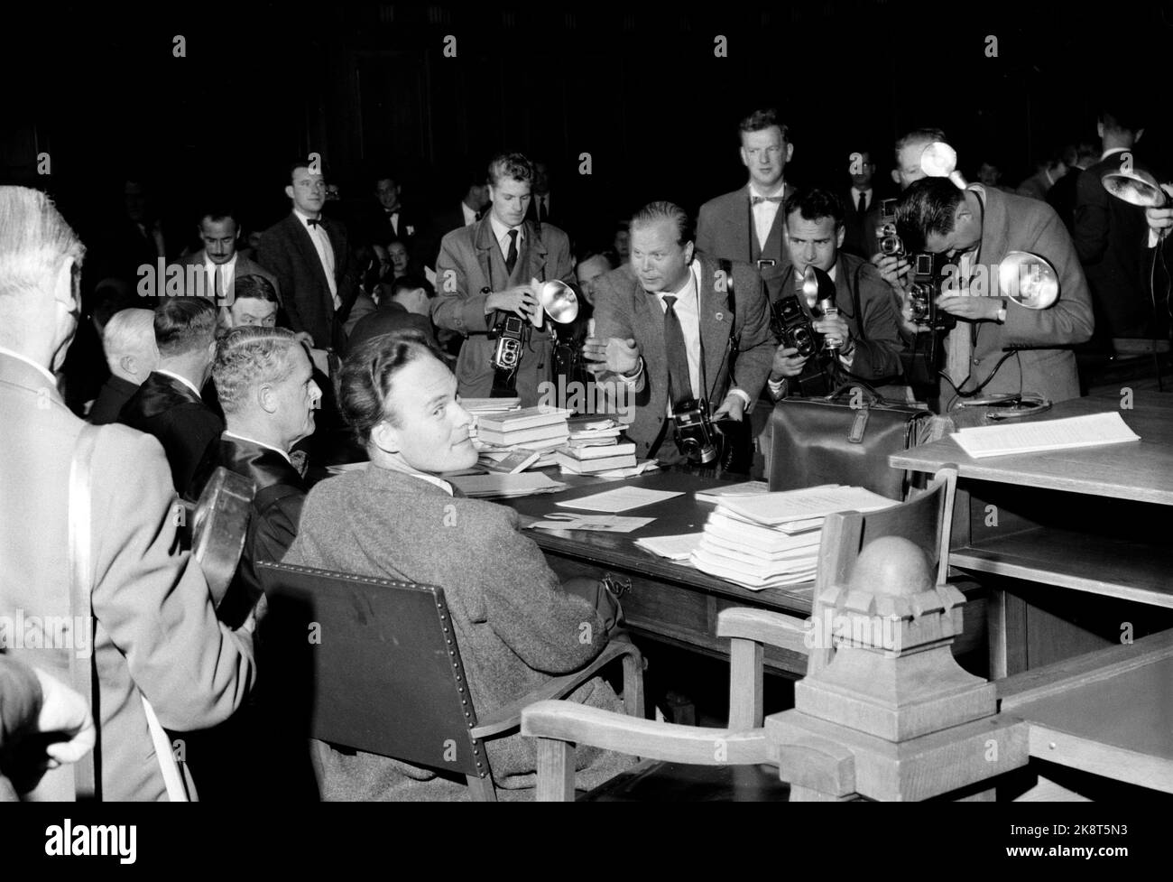 Oslo September 1957. The soft case. The trial about the book "The song ...