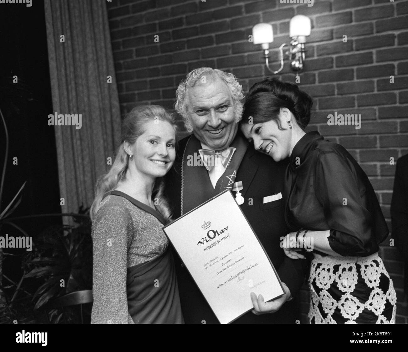 Ivar aaserud current ntb norwegian orders and medals families hi-res ...