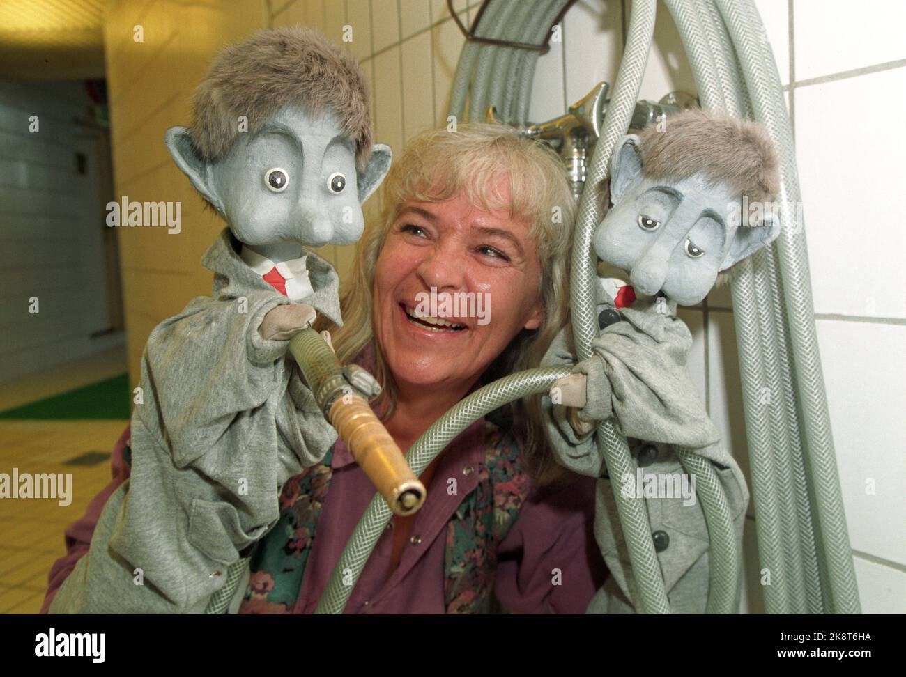 Oslo 19931027: NB! These are copies of the original ducks. Bjørg Mykle ...