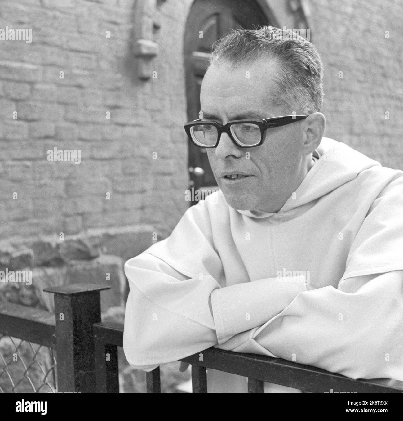 Encyclica hi-res stock photography and images - Alamy