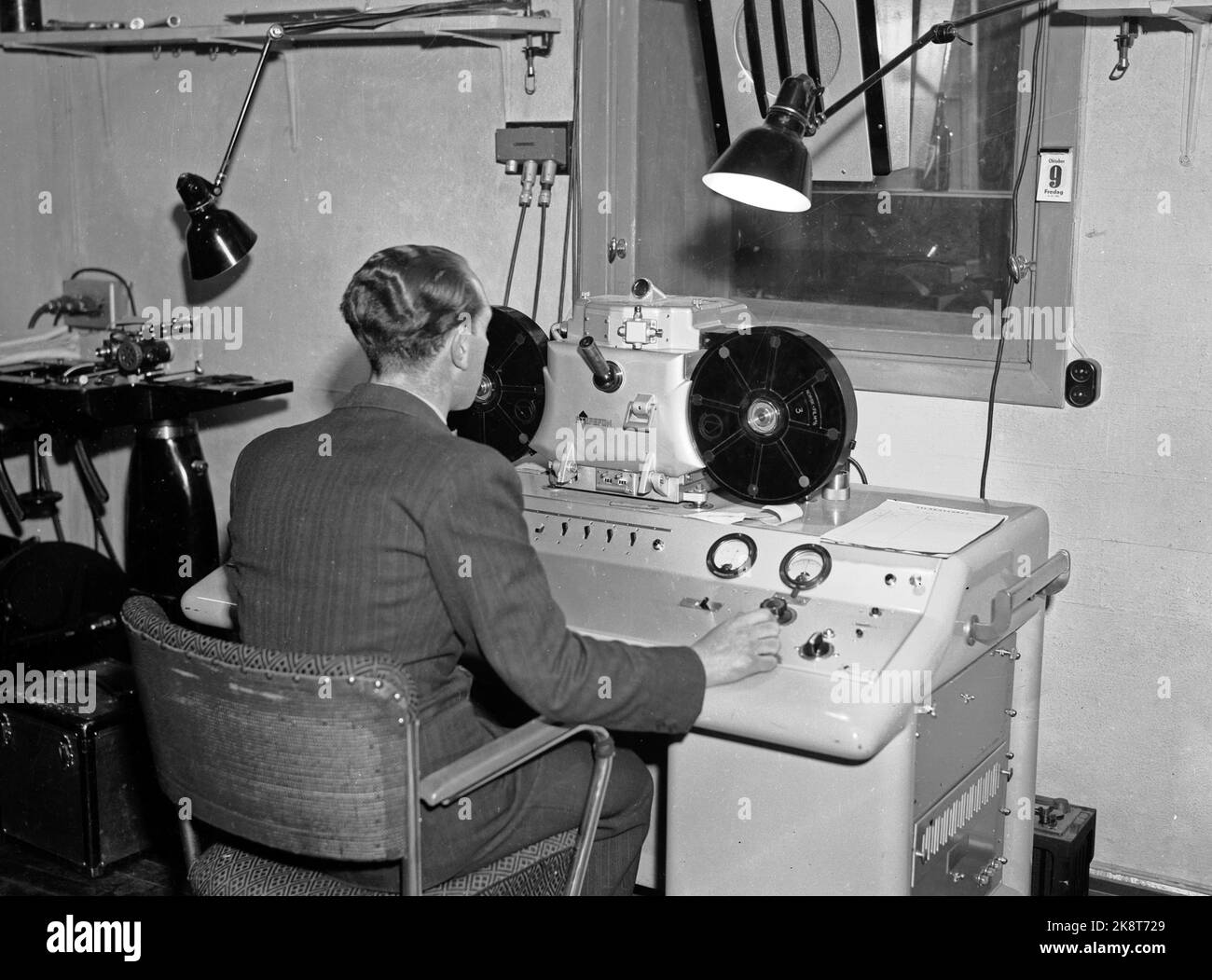 WW2 Oslo 19421009 Jar's film company. Norwegian Film A/S. Photo: NTB ...