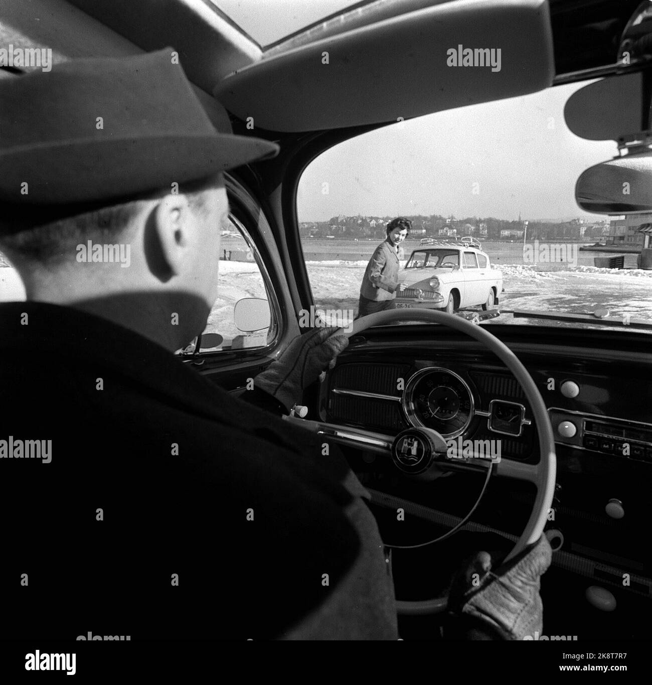 Road on car drives Black and White Stock Photos & Images - Alamy