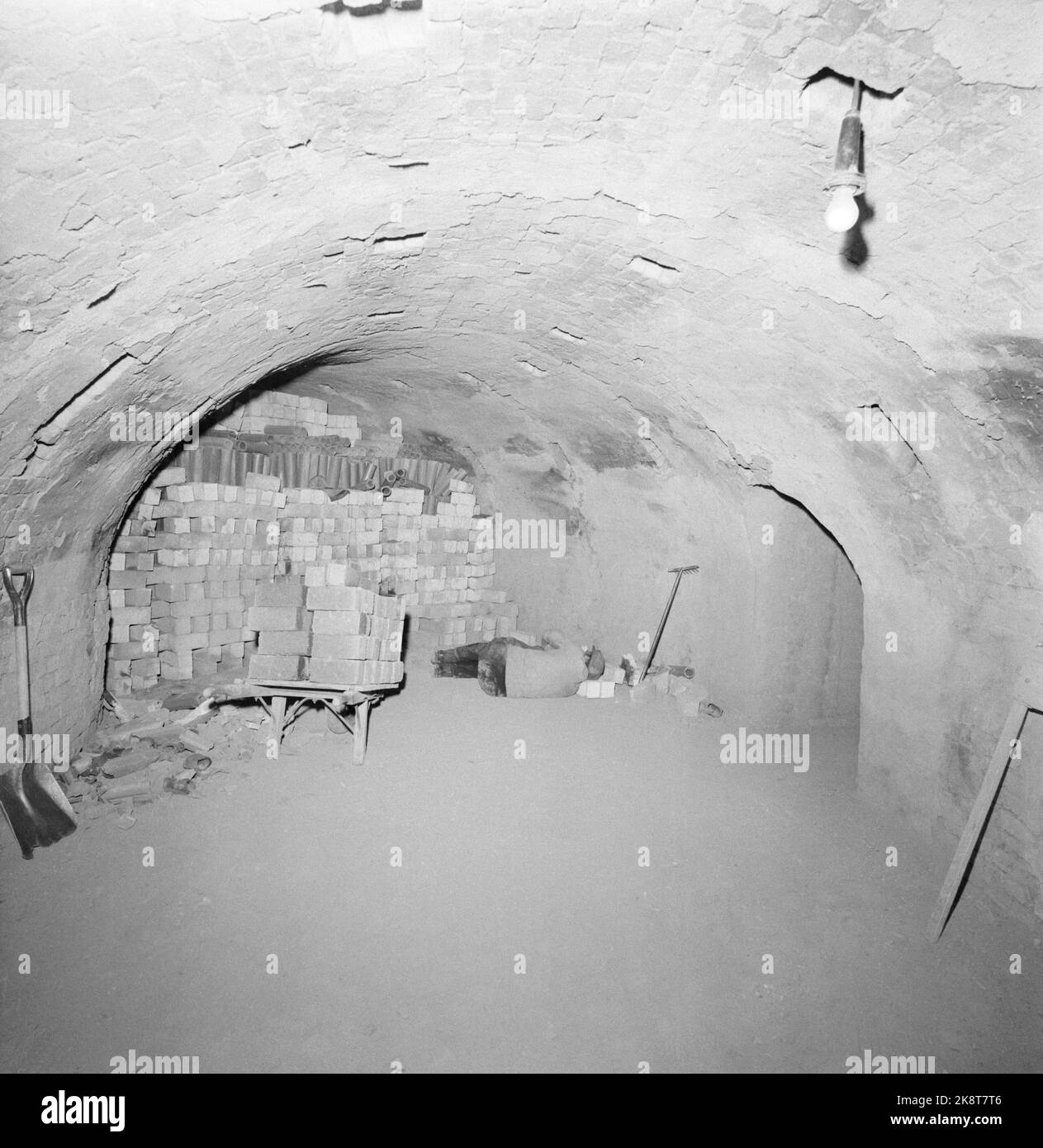 Oslo January 19, 1957. Outlers in Oslo are trying to find a place to ...