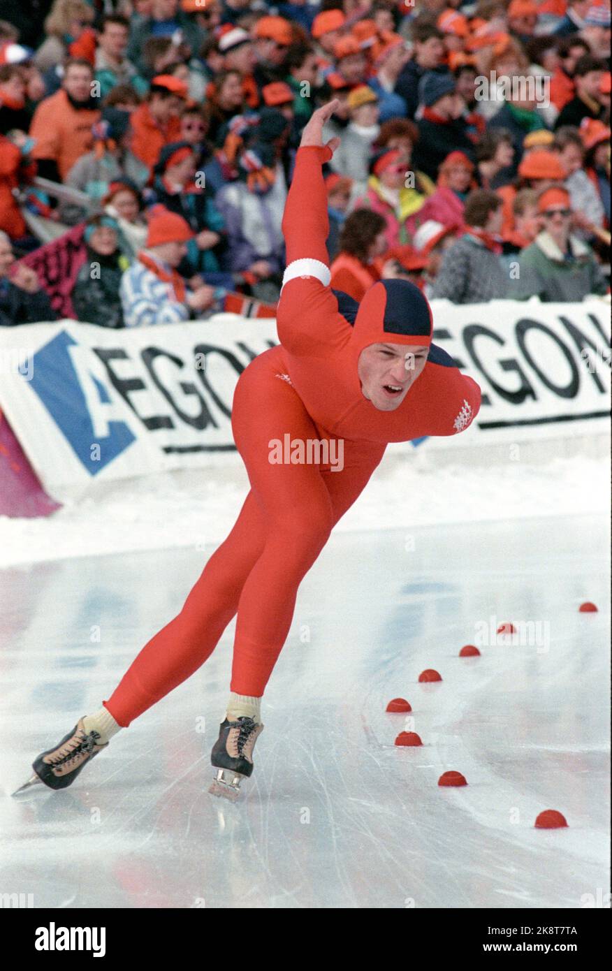 Inge gjellesvik ntb skate full figure action alone hi-res stock ...