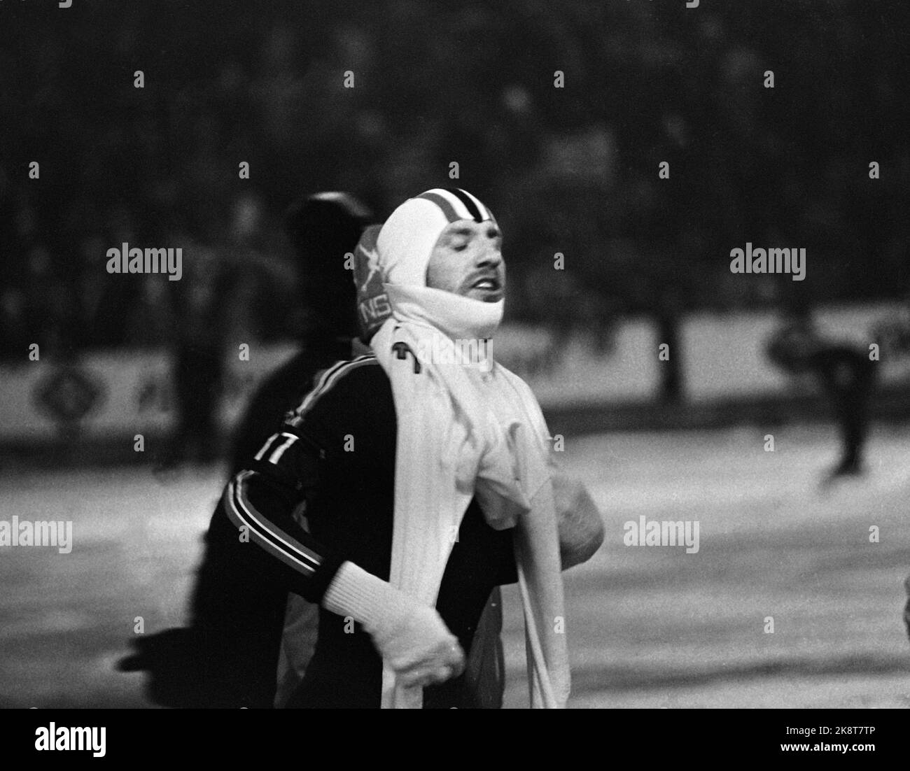 1975 world championships at bislett stadium sten stensen wins 5000 hi-res stock photography and ...