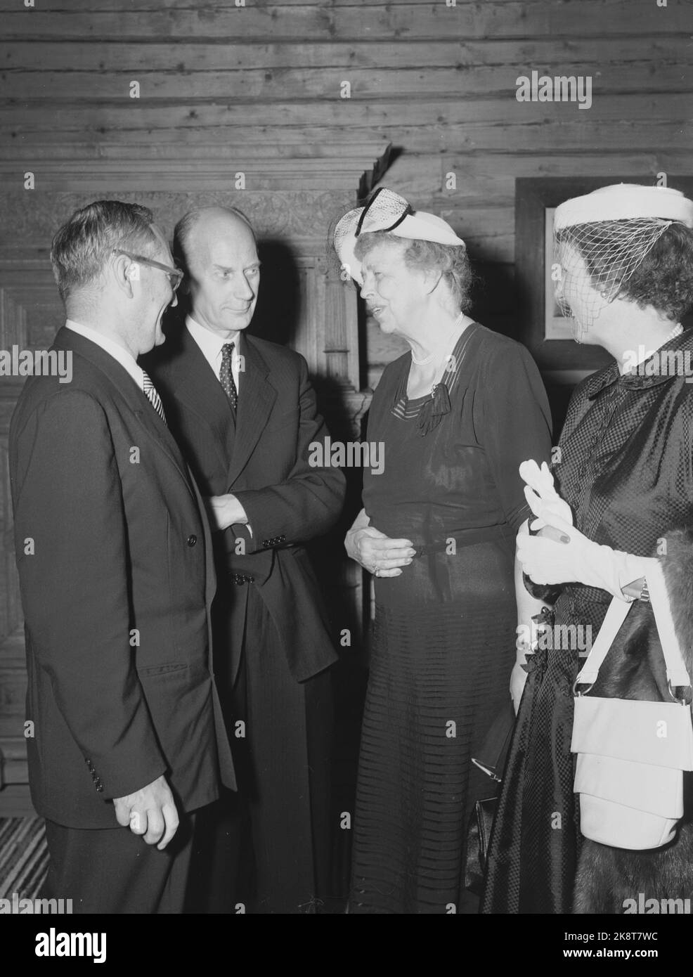 Heftyevilla hi-res stock photography and images - Alamy