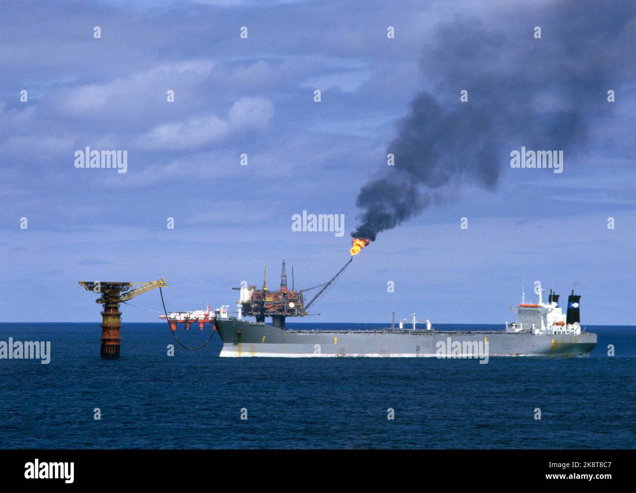 Henrik laurvik ntb ntb oil platforms tanker oil hi-res stock ...
