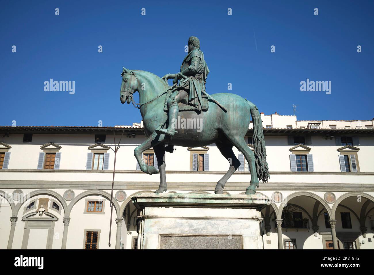 Statue of Ferdinando I Grand Duke of Tiscany by Giambologna in Piazza ...
