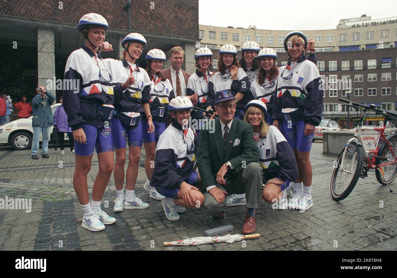 Christian syse hi-res stock photography and images - Alamy