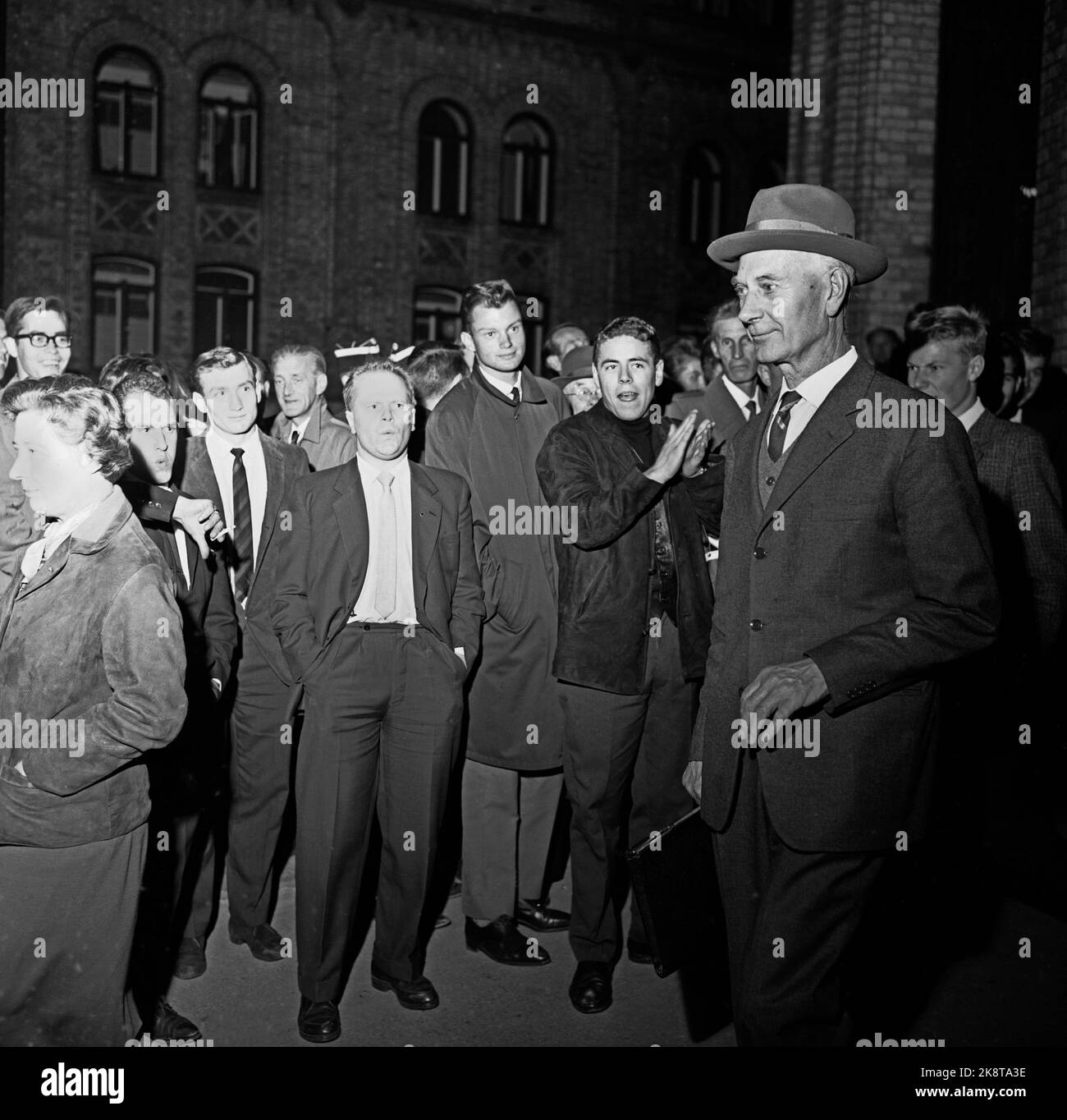 19630928 hi-res stock photography and images - Alamy