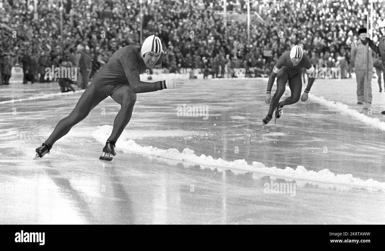 Oslo 19760125. Em at skating Bislett 1976. Jan Egil Storholt (t.v ...