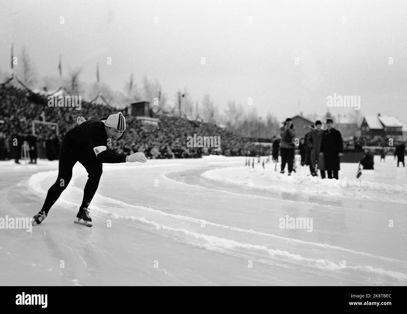 Fast runs hjalmar andersen hi-res stock photography and images - Alamy