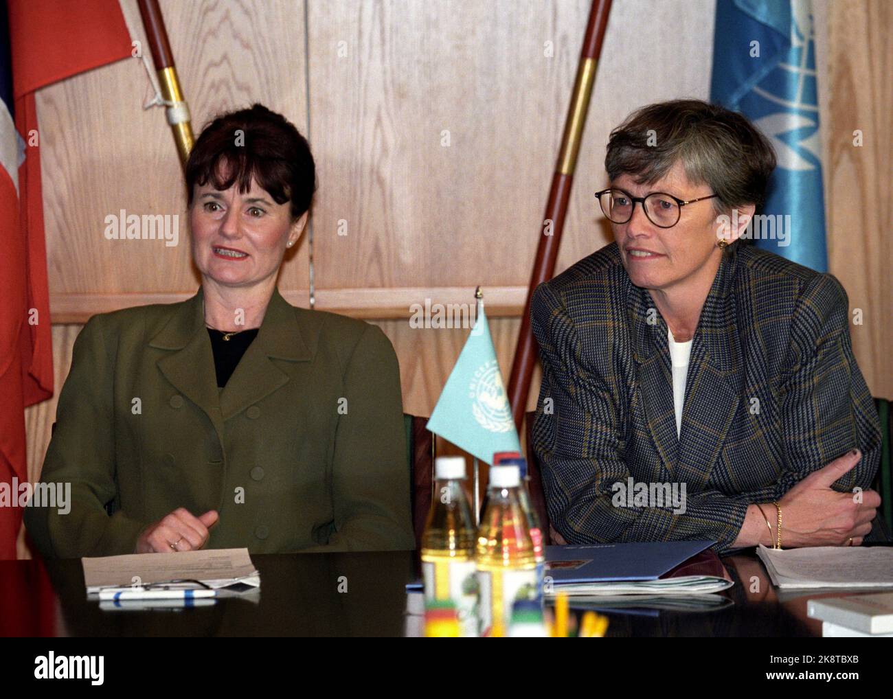 Tor richardsen ntb political meetings hi-res stock photography and images - Alamy