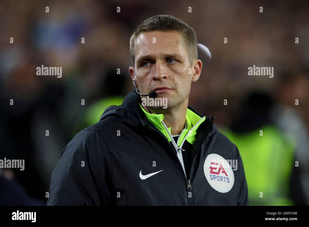 Soccer craig pawson hi-res stock photography and images - Alamy