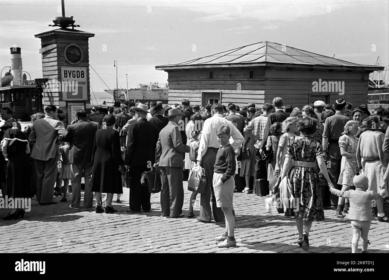Ferry queue Black and White Stock Photos & Images - Alamy